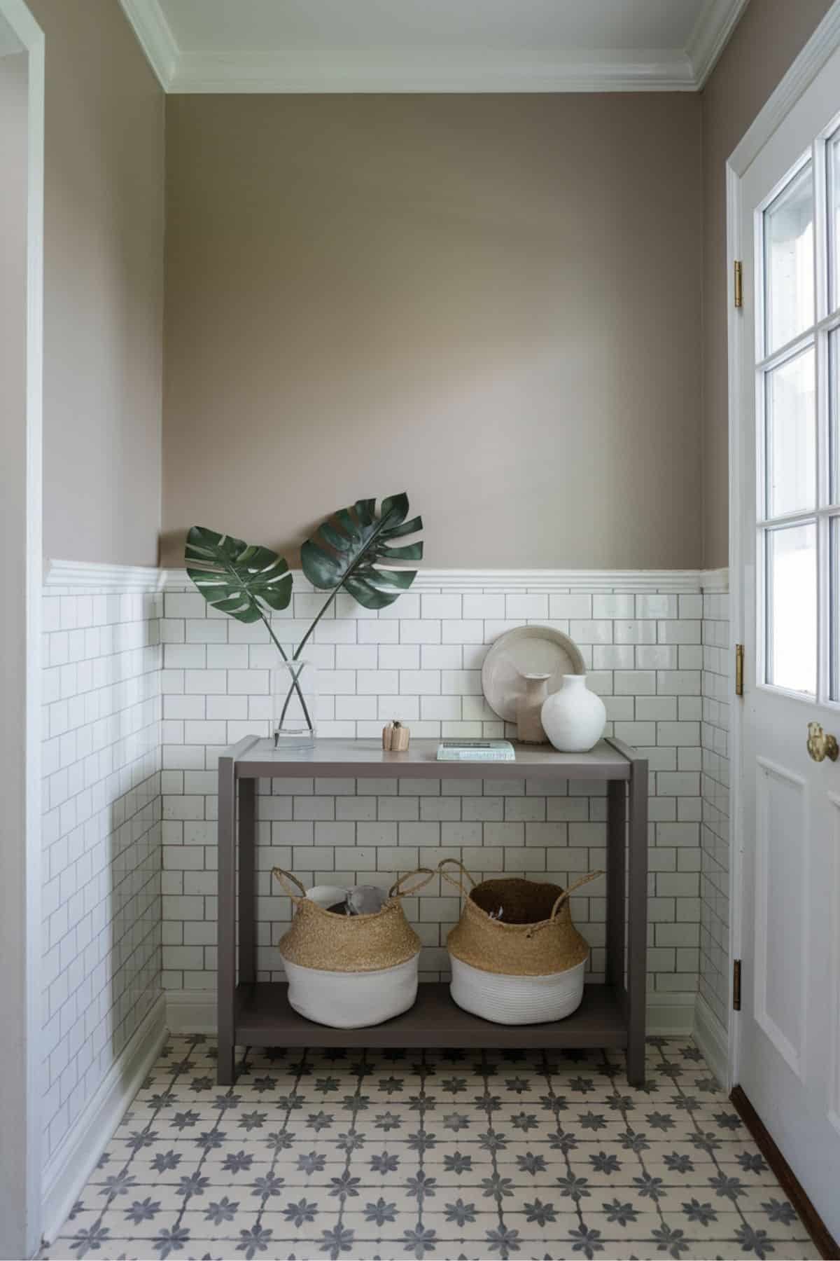 25 Small Entryway Ideas To Make The Most Of Your Space