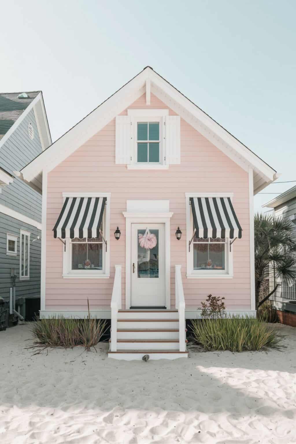 Dreamy Beach House Exterior Ideas - Abloom Decor