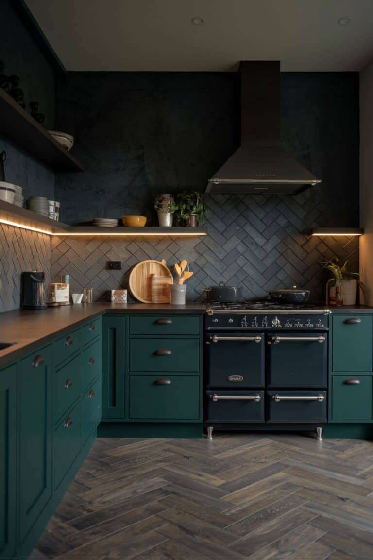 20 Stunning Kitchens with Green Kitchcen Cabinets